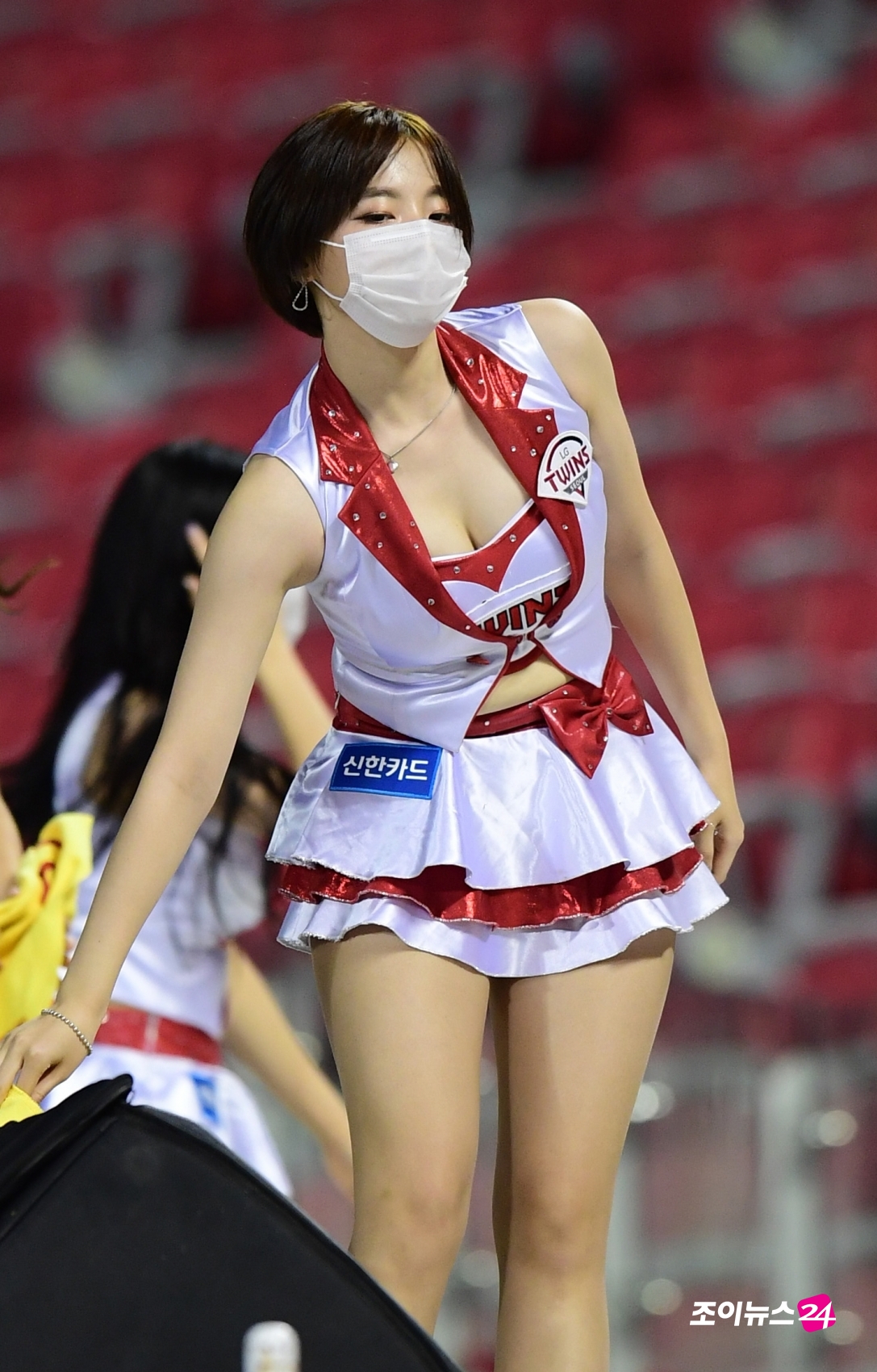 [조이HD]치어리더 하지원, '숏커트도 예쁨 가득'